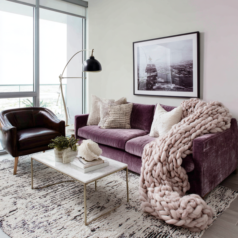 Wrap Your Living Room in a Warm, Rosy Glow: 18 Cozy Mauve Ideas